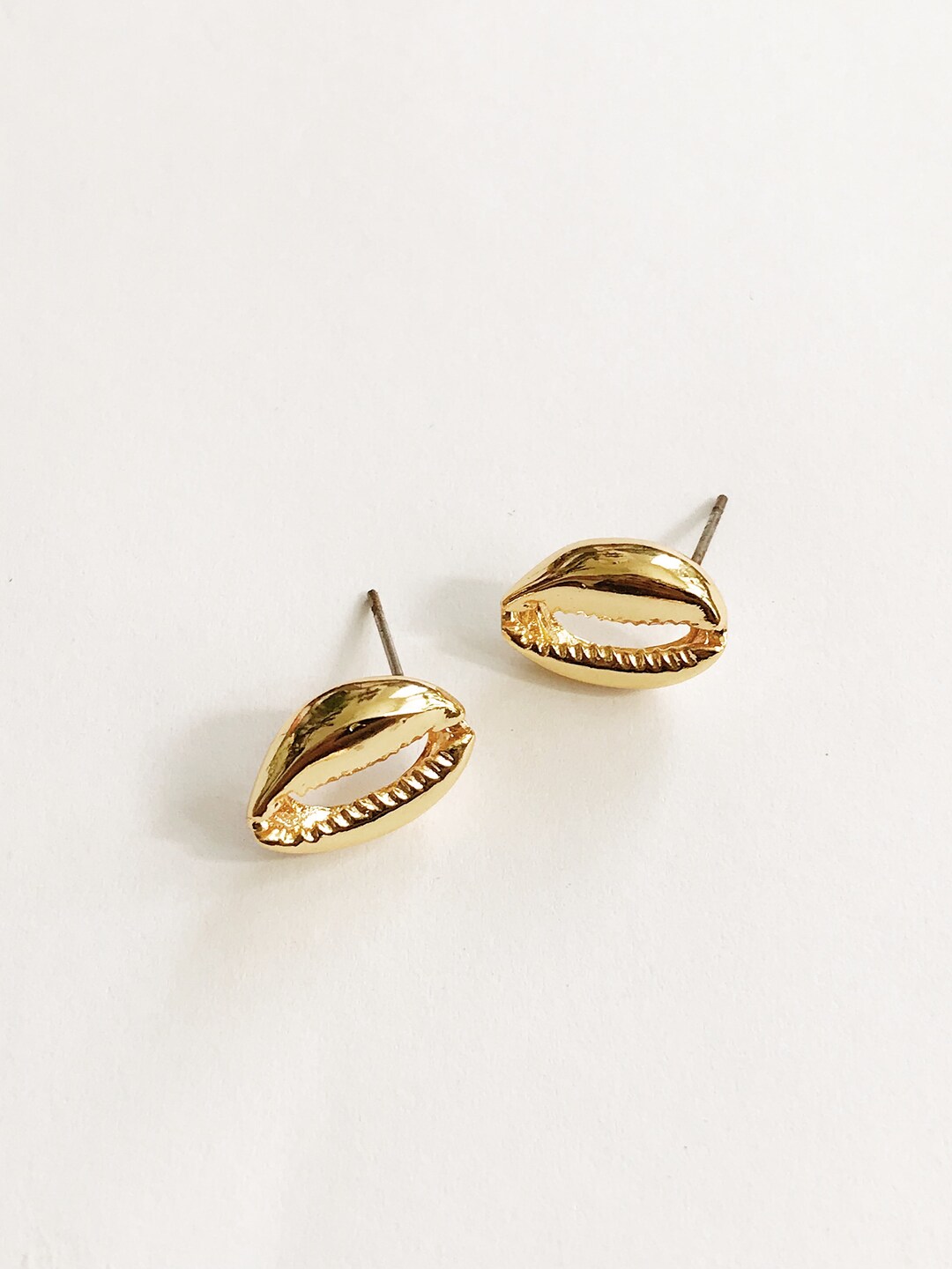 Gold Cowrie Shell Earrings // Cowry Studs, Seashell Earrings, Shell ...