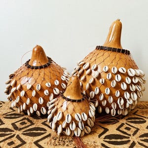 Shekere Cowrie Shell Rattle //jabara, Axatse, Netted Cowrie Shell Gourd ...