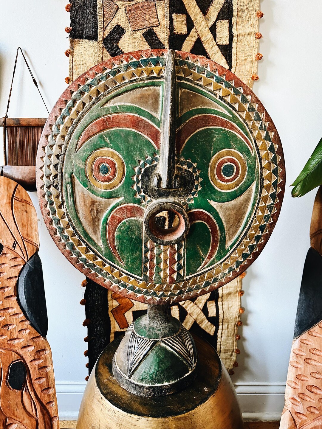 African BWA Mask Stand #1 // BWA Sun Mask, Wood Mask, Afrocentric Style ...