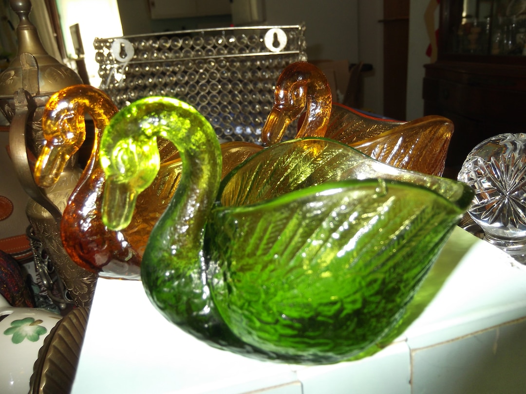 Vintage Green Glass Swan, Figurine Open Back Green in Color,perfect ...