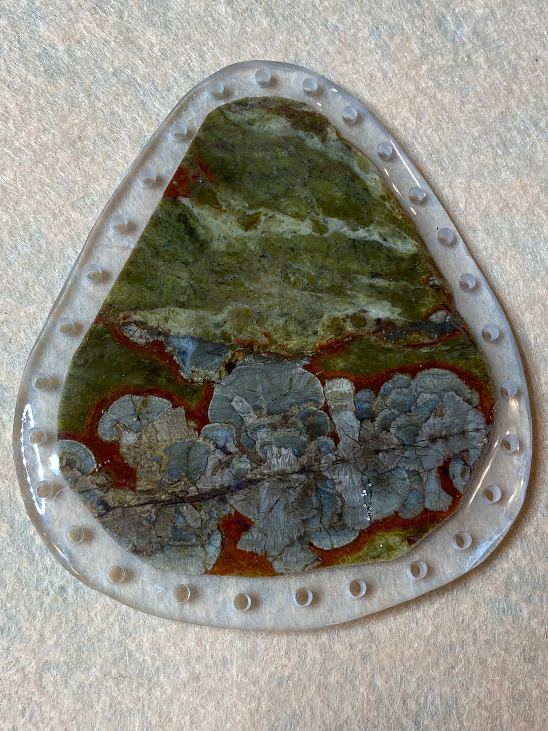 Rainforest Jasper Stone Slice Pine Needle Basket Center in Green, Red ...