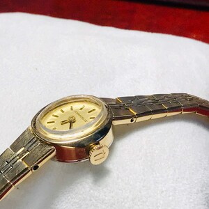 Retro 1979 N9 Caravelle Gold Tone Winding Ladies Watch W/ Bulova France ...