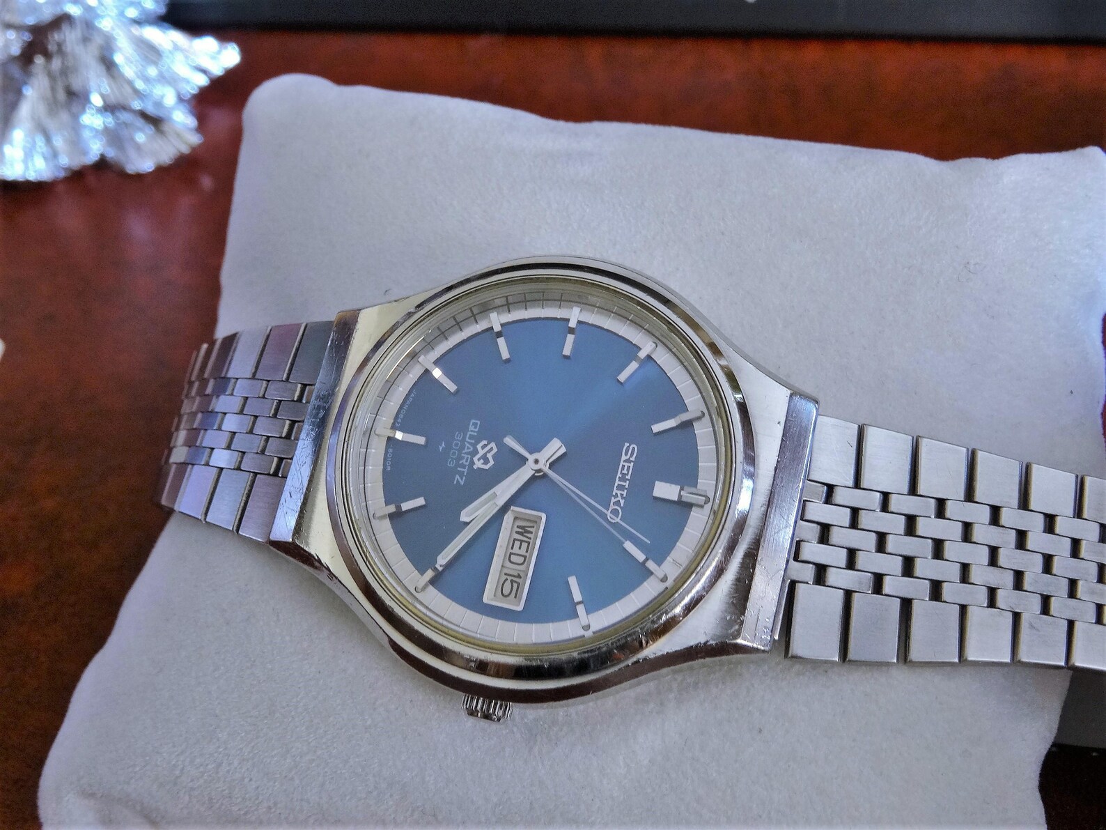 Vtg 1975 Seiko 3003 Water Resistant Quartz Mens Watch W/ 20mm St. Steel ...