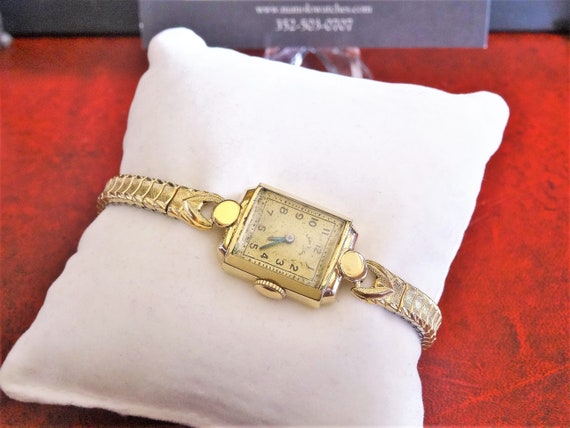 Vintage Lady Elgin 14K Gold Filled Hand Winding Ladie… - Gem