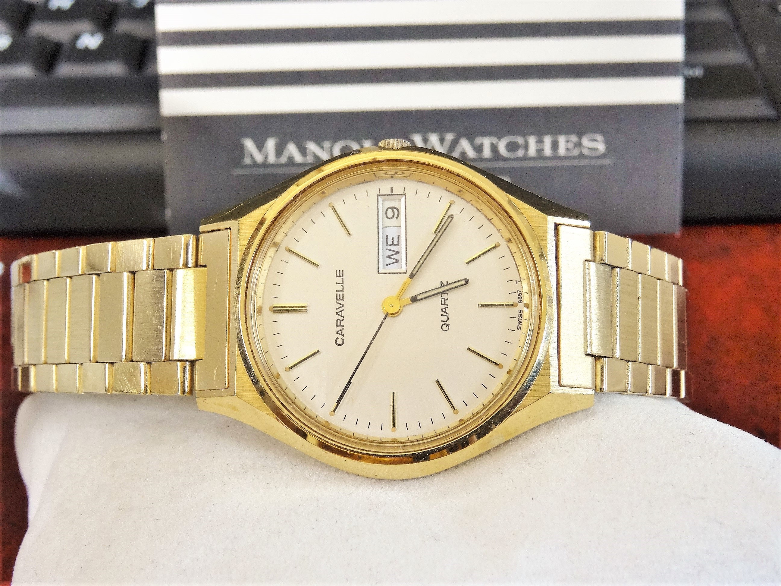 Retro 1990 Caravelle Gold Tone English/spanish Calendar Men's Watch W ...