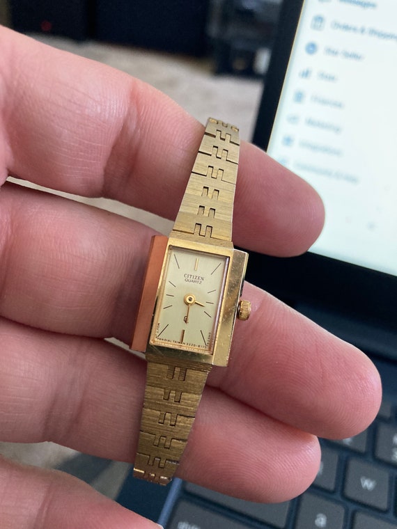 Retro 1988 Citizen Gold Tone Quartz Ladies Watch w/ 9… - Gem