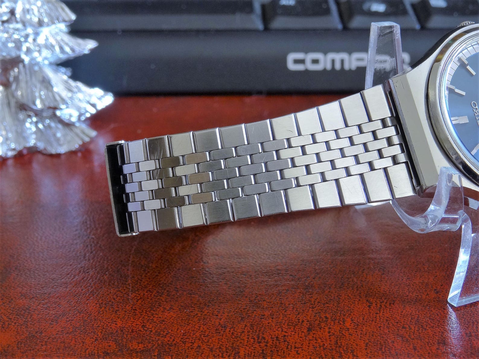 Vtg 1975 Seiko 3003 Water Resistant Quartz Mens Watch W/ 20mm St. Steel ...