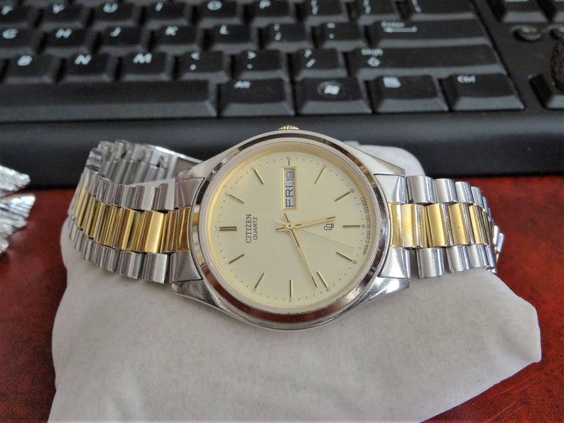 Retro 1982 Citizen Water Resist Quartz Men's Watch W/ - Etsy
