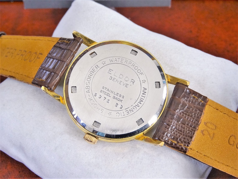 Vintage 1950's-1960's Eldor Geneve 20 Microns G.P. Cross-hair Dial 21-J ...