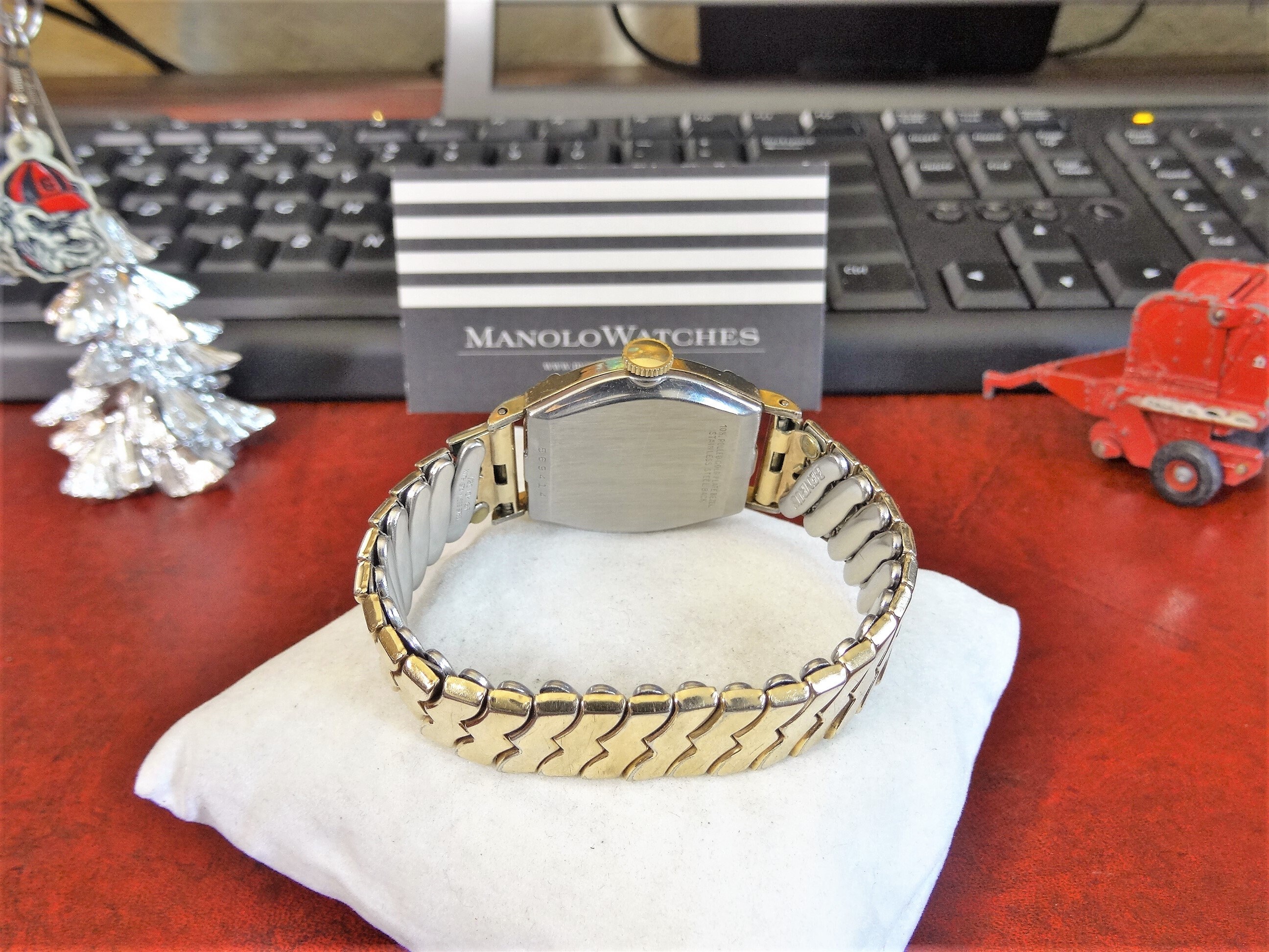 Vintage 1950s Benrus (model CW 7-jewels Movement) 10K R.G.P. Bezel ...