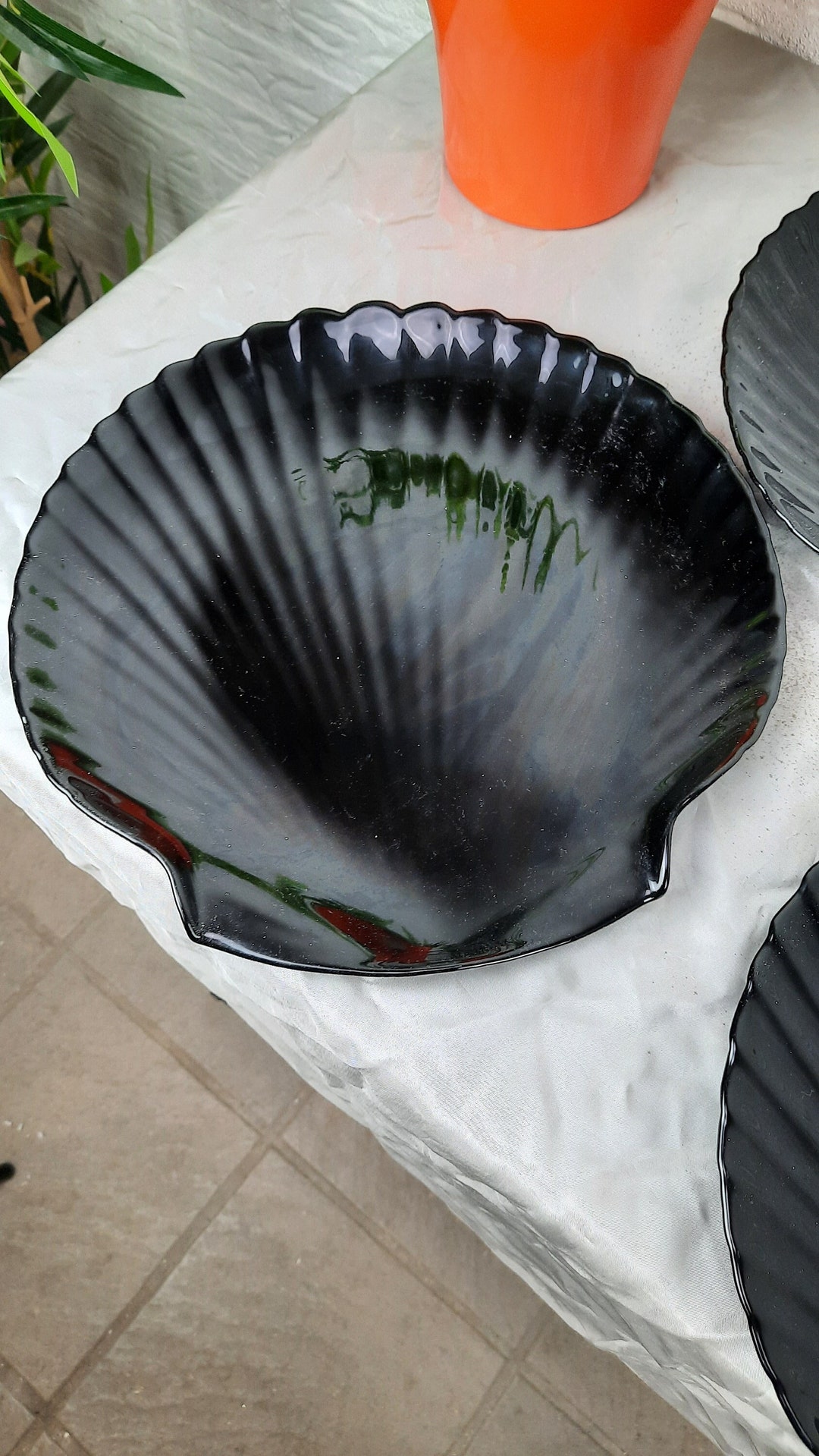 Set of 6 Black Arcopal Shell Plates Vintage - Etsy