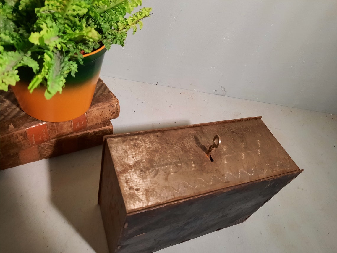 Mid-Century Moneysafe Moneybox Safebox with key. | Etsy