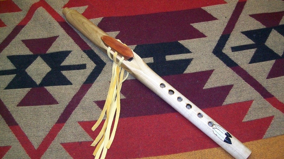 Native American Style Flute in the Key of High C Sharp at 432hz Michael ...