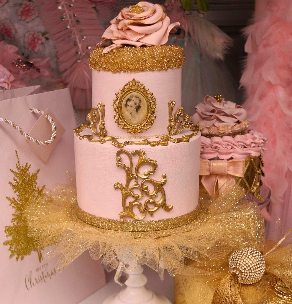 Princess Cadence Wedding Cake