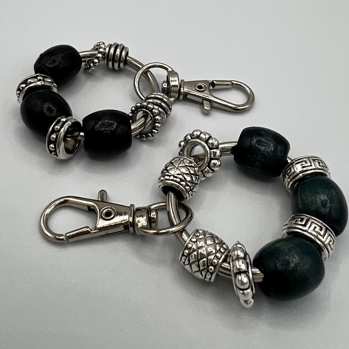 Quiet Focus, Elegant Style: Fidget Key Ring for Adults - Etsy