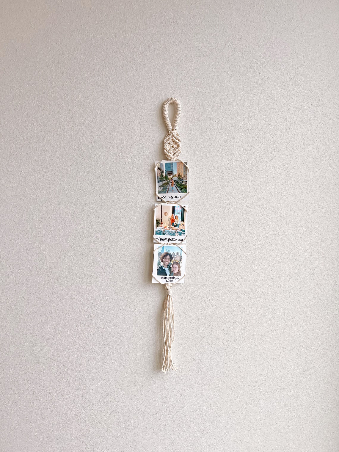 Macrame Photo Holder / Photo Hanger / Film Wall Hanging / - Etsy