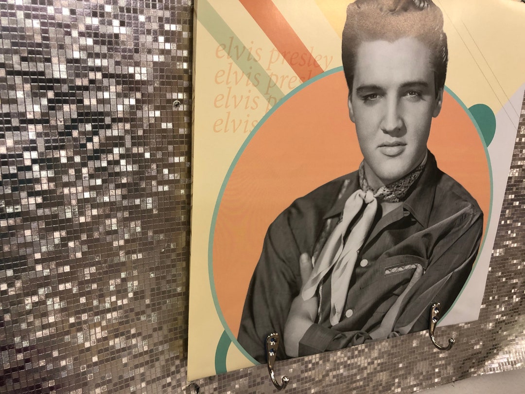 Elvis Presley - Elvis - Elvis Decor - Elvis Pictures - Marilyn Monroe ...