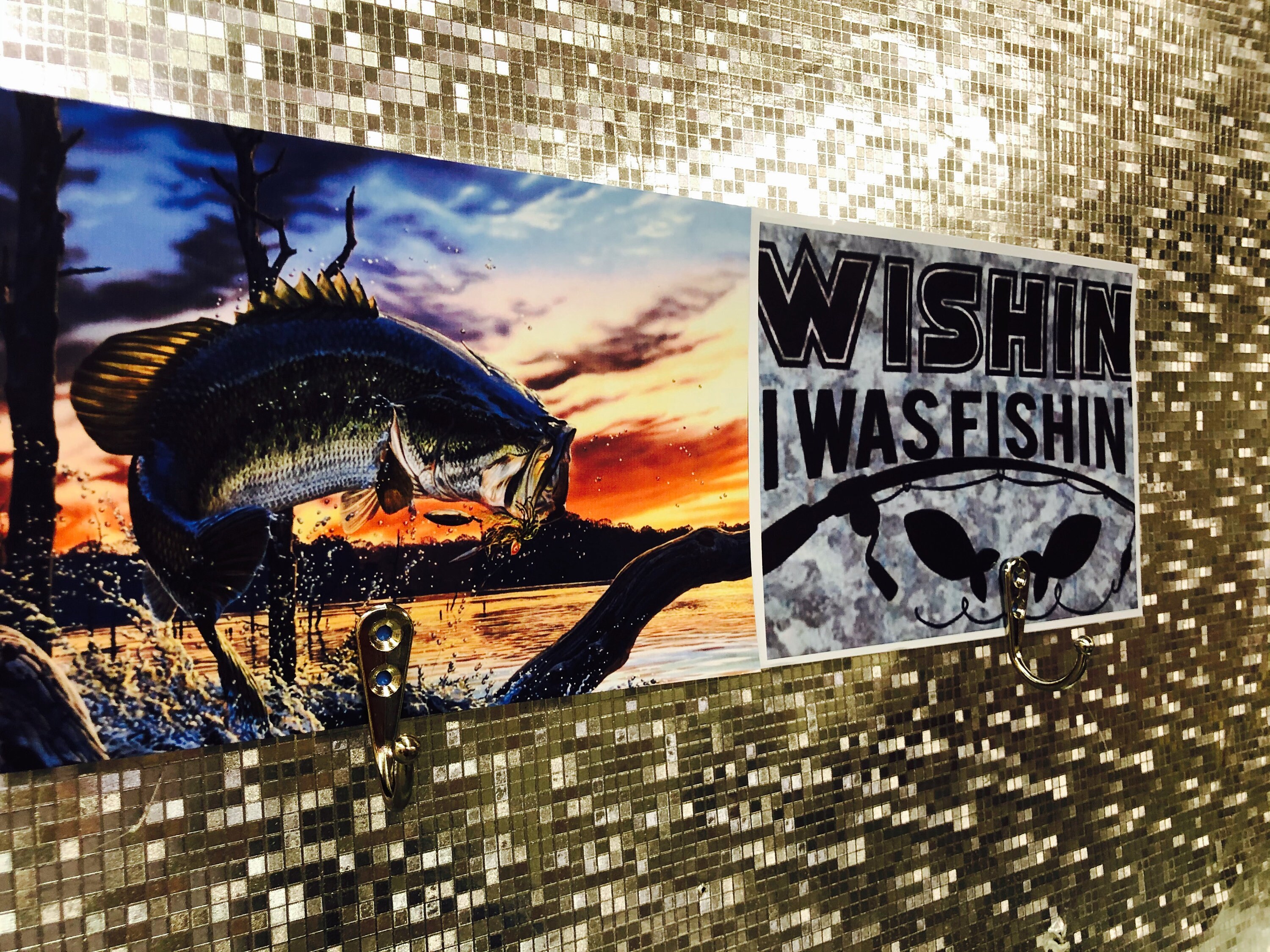Fishing Signs Decor