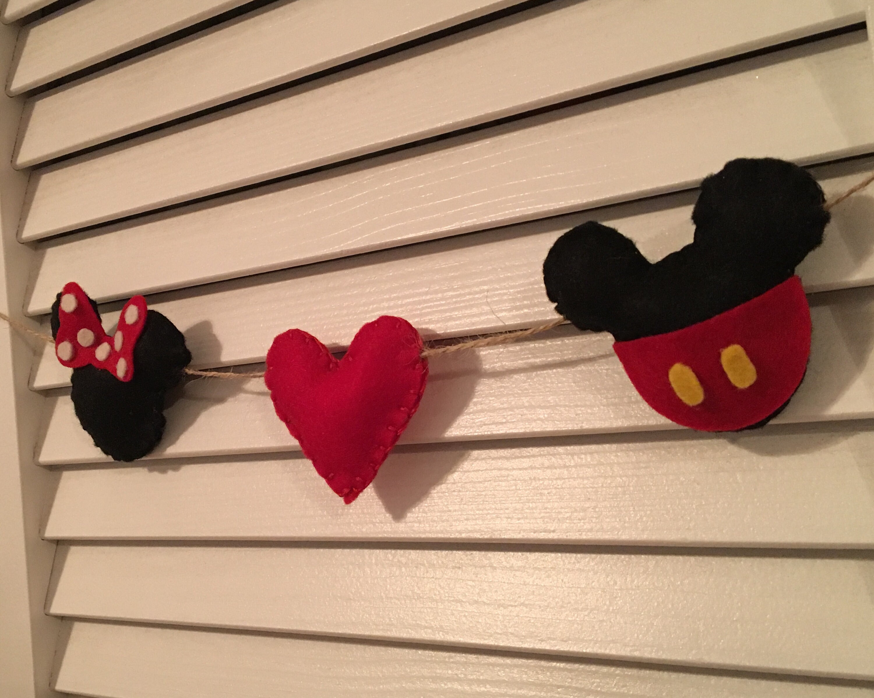 Minnie & Mickey Garland 70 In - Etsy