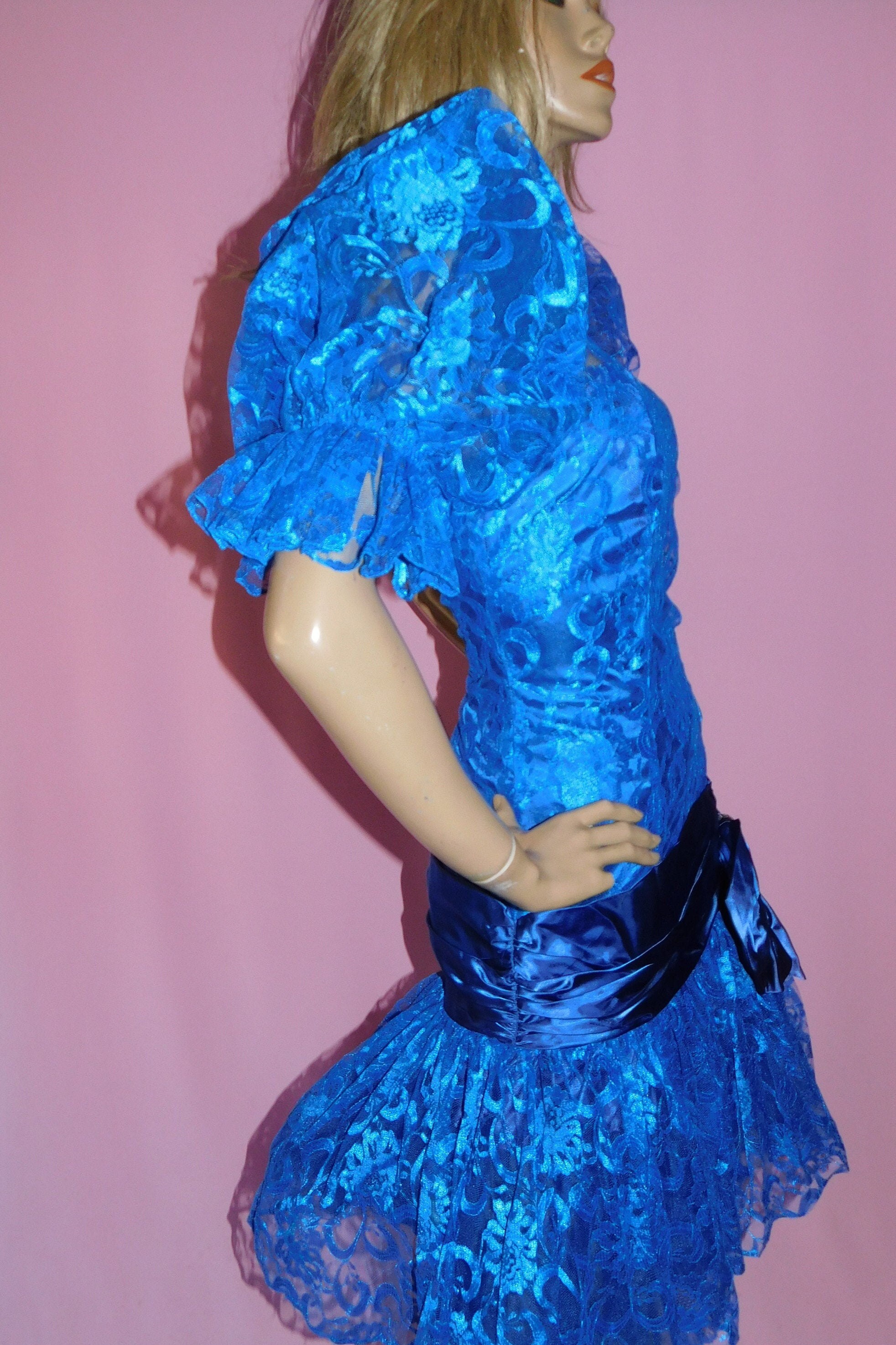 Vintage 1980s Electric Blue Lace Puff Slvd Bow Prom Party Dress 8 10 S