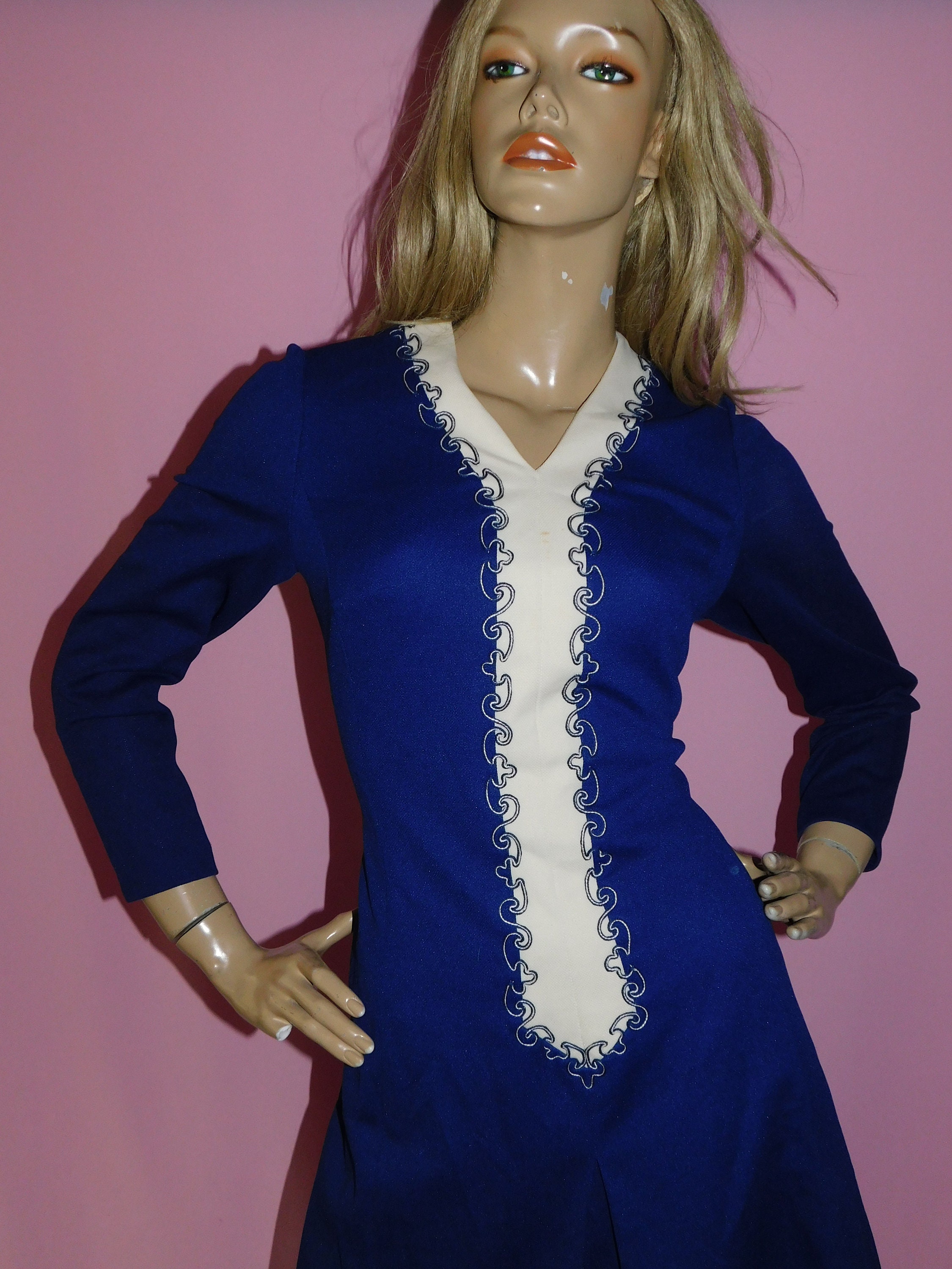 Vintage 1960s Navy Cream MOD Scooter Dress 12 M 60s Modette KITSCH