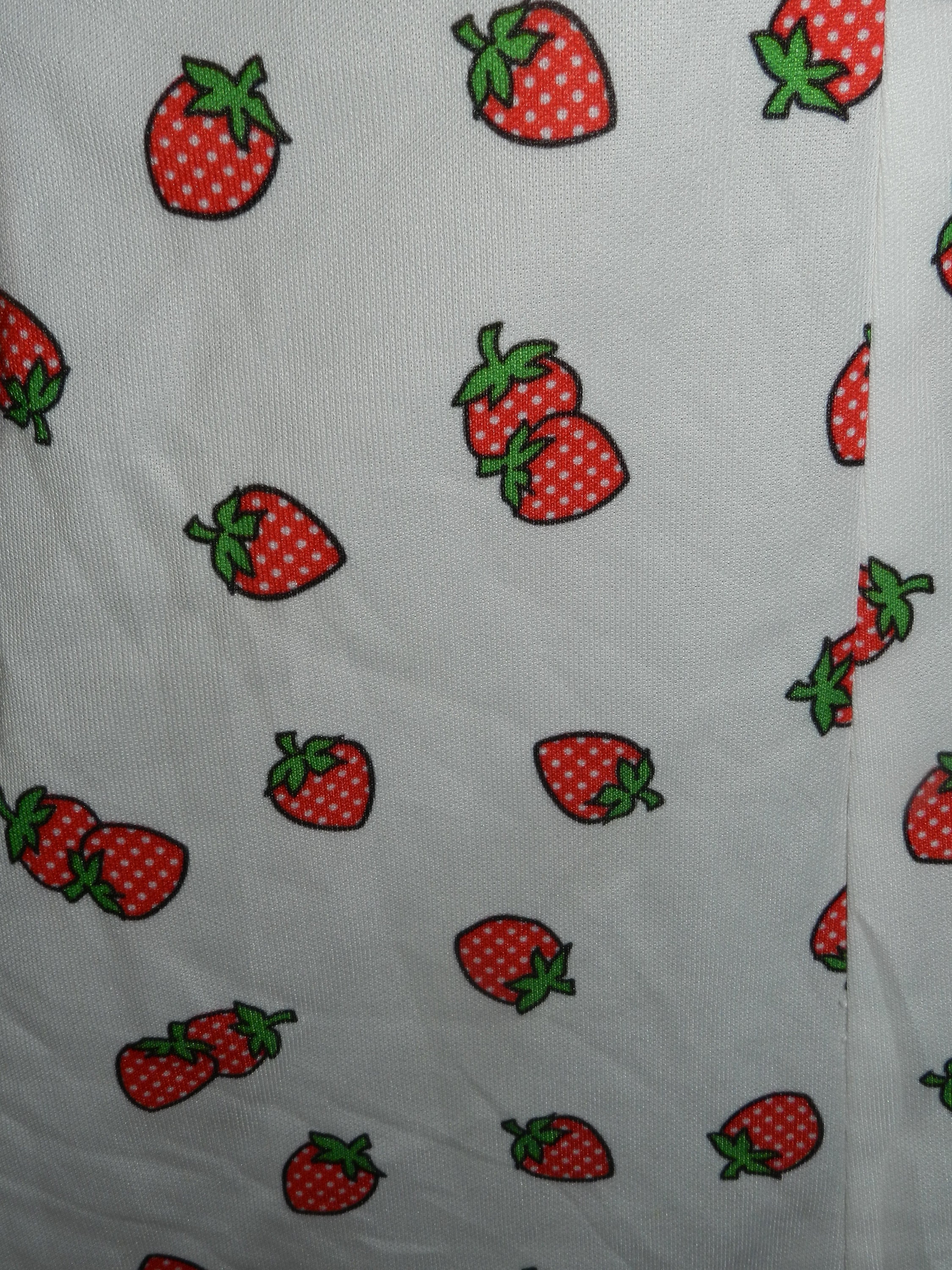Vintage 60s KITSCH Novelty STRAWBERRY Print DAGGER Collar Mod Scooter ...
