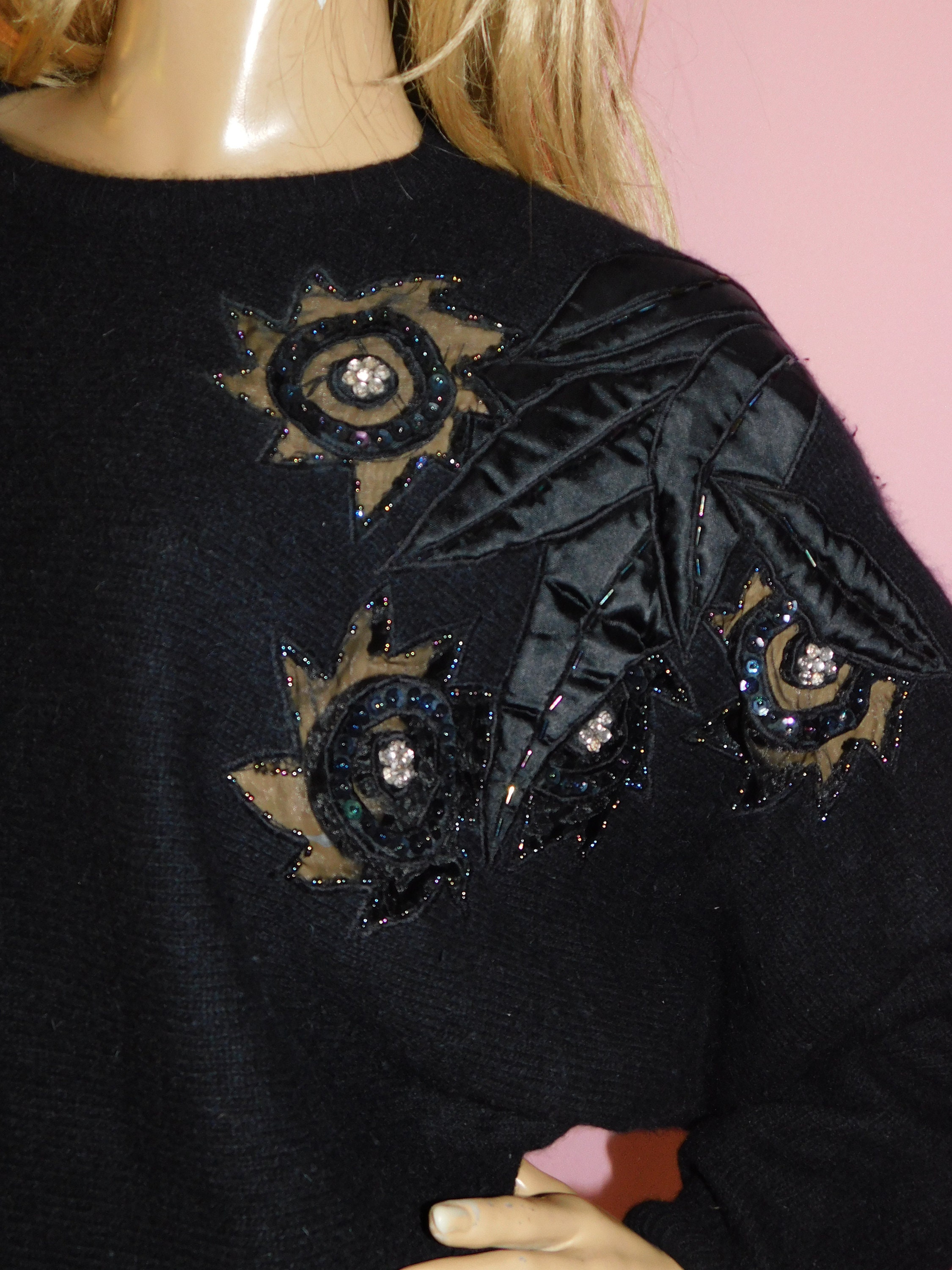 Vintage 80s Black APPLIQUE Angora Lambswool Oversized BATWING slouchy Sweater jumper M 1980s Nu Wave
