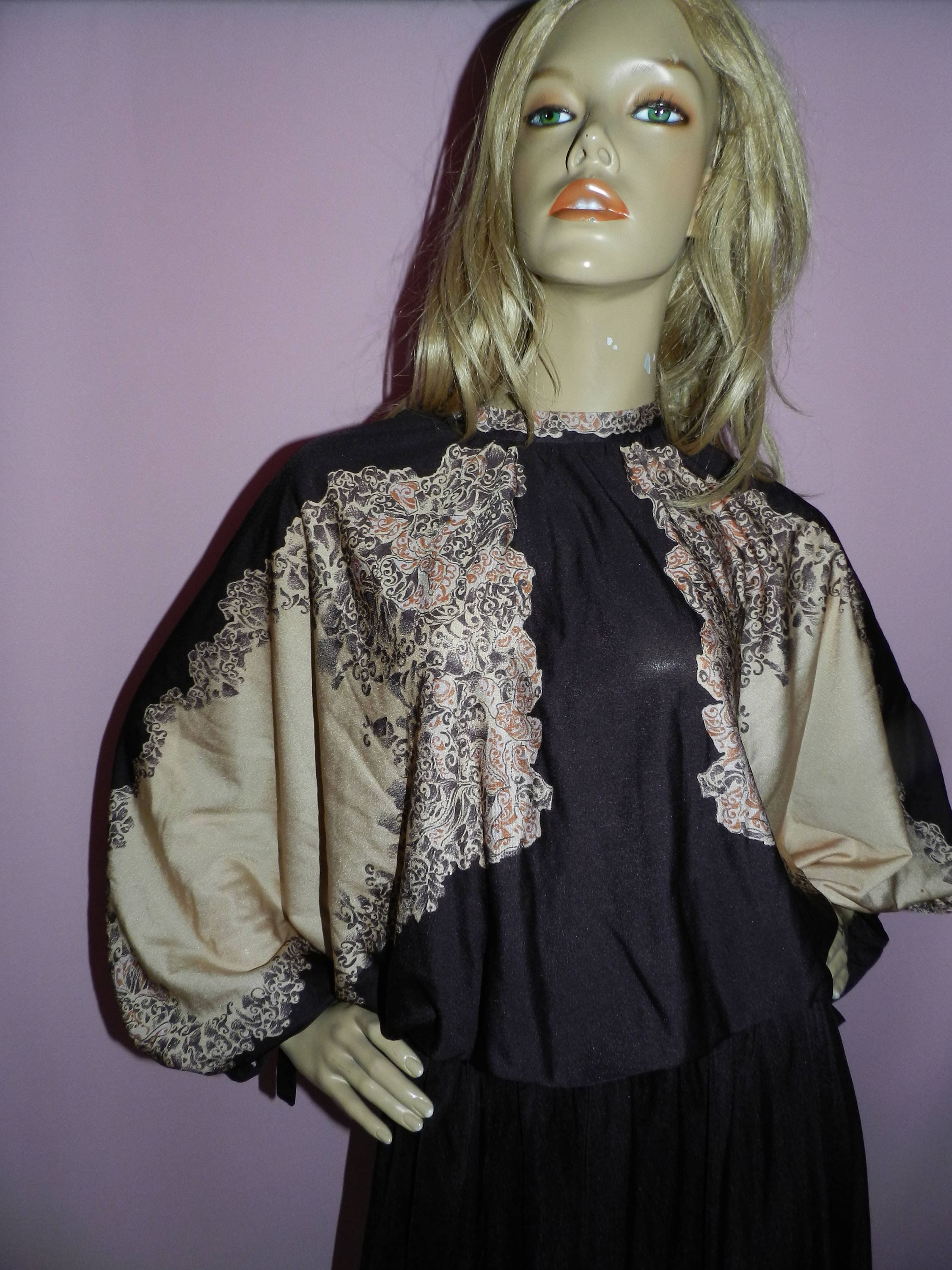 Vintage 70s PRINCESS RASPANTI Brown/Cream Art Nouveau Batwing Maxi ...