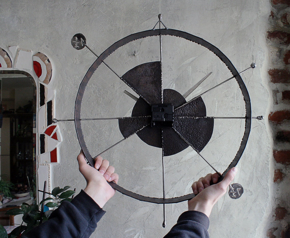 Metal Industrial Clock Absolutely Stunning Round Wall Clock - Etsy