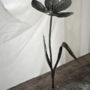Metal Flower Sculpture, Amazing Tulip, Art by the Steel Style Things ...