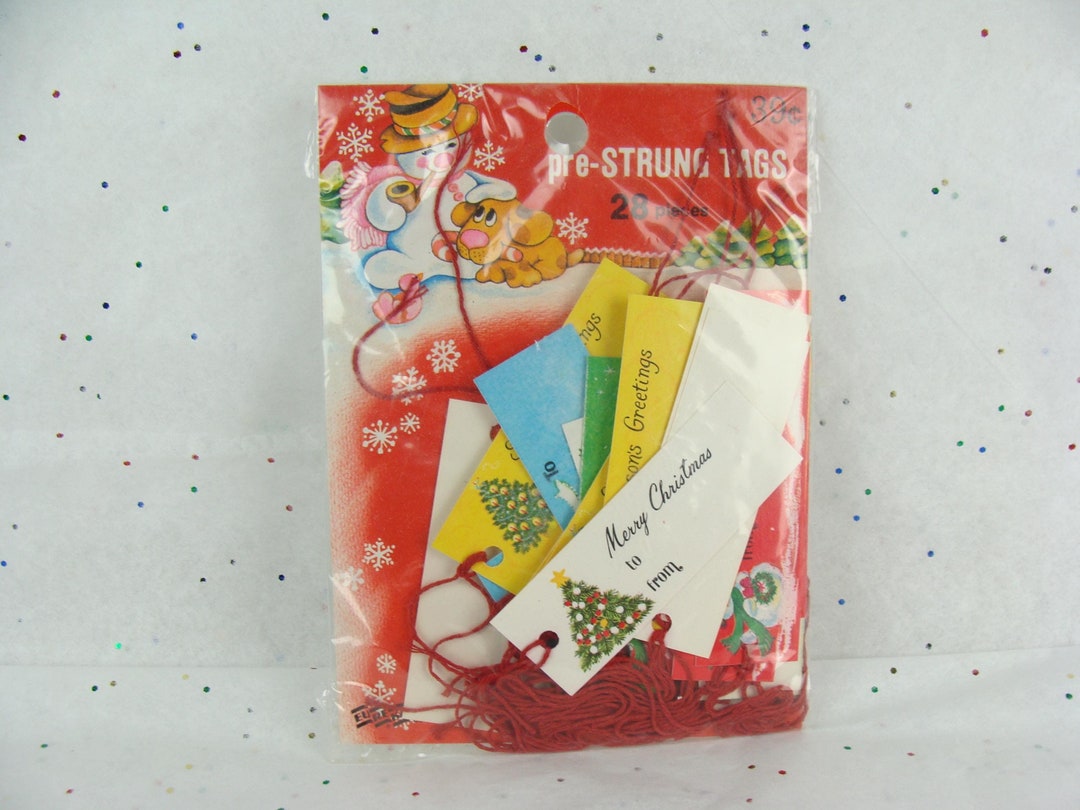 Vintage Christmas Gift Tags 70s Set of 28 Pre-strung Tags Original ...