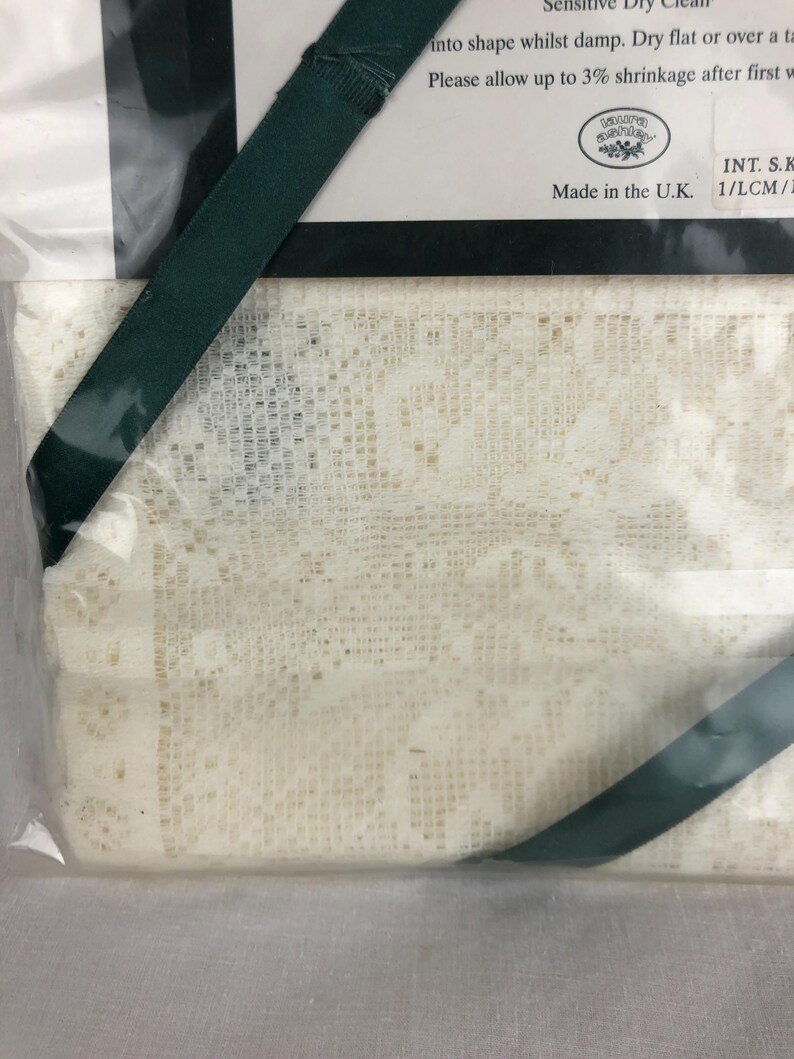 Vintage Laura Ashley Nottingham Lace Placemats Set of 4 NOS Deadstock ...