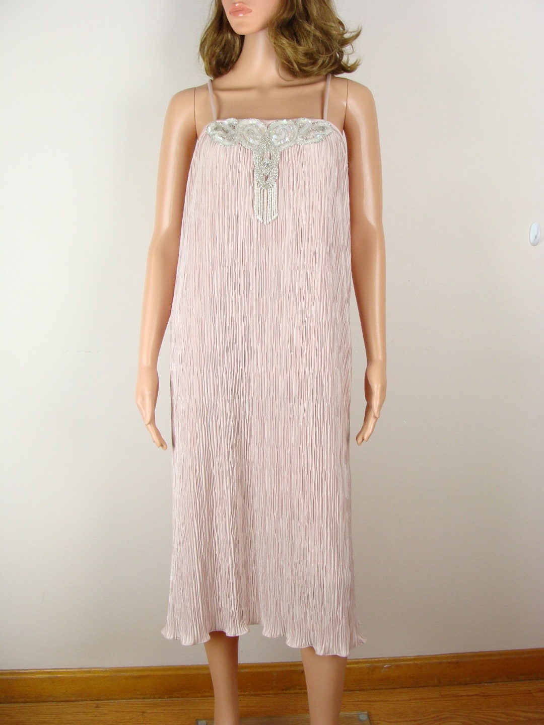 Vintage Flapper Dress 80s Does 20s Pink Crinkle Dress Sequin Beaded ...