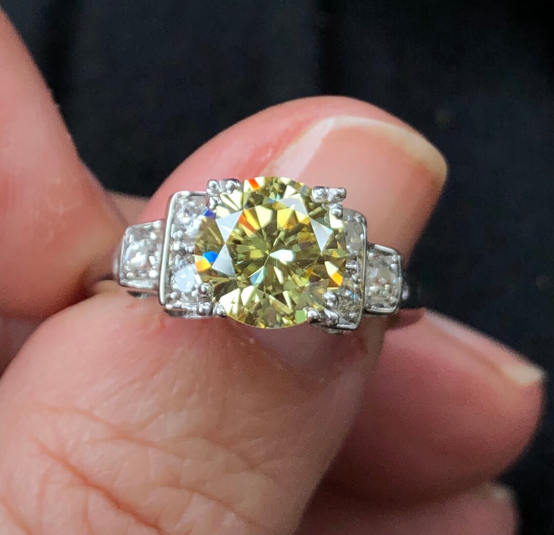 SOLD Vintage Fancy Yellow Round Brilliant Cut Diamond 1.94cts - Etsy