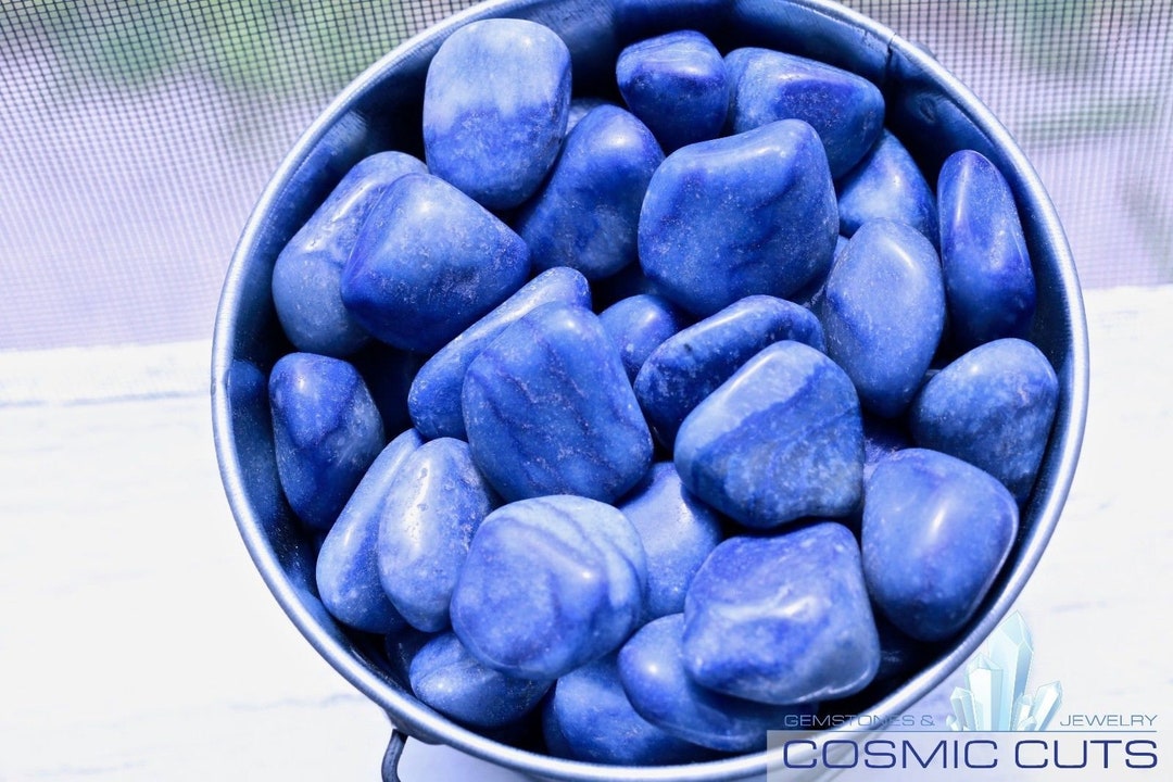 Blue Quartz Tumbled Stone Healing Crystal - Etsy Sweden
