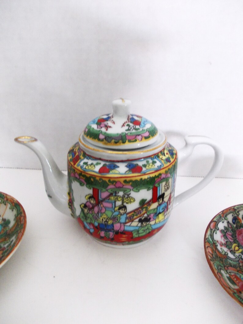 Antique CHINESE ROSE MEDALLION Mini Teapot With Cups/saucer - Etsy