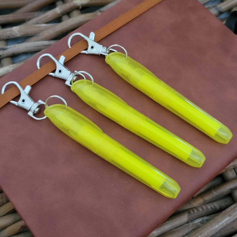 Mini Clip-on Highlighter: Badge Reel Accessory for Nurses & Teachers - Etsy
