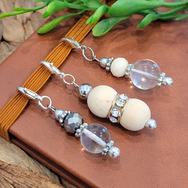 Fancy Glass Bead Badge Reel Clip-on Charm: Journal Accessories, Zipper ...