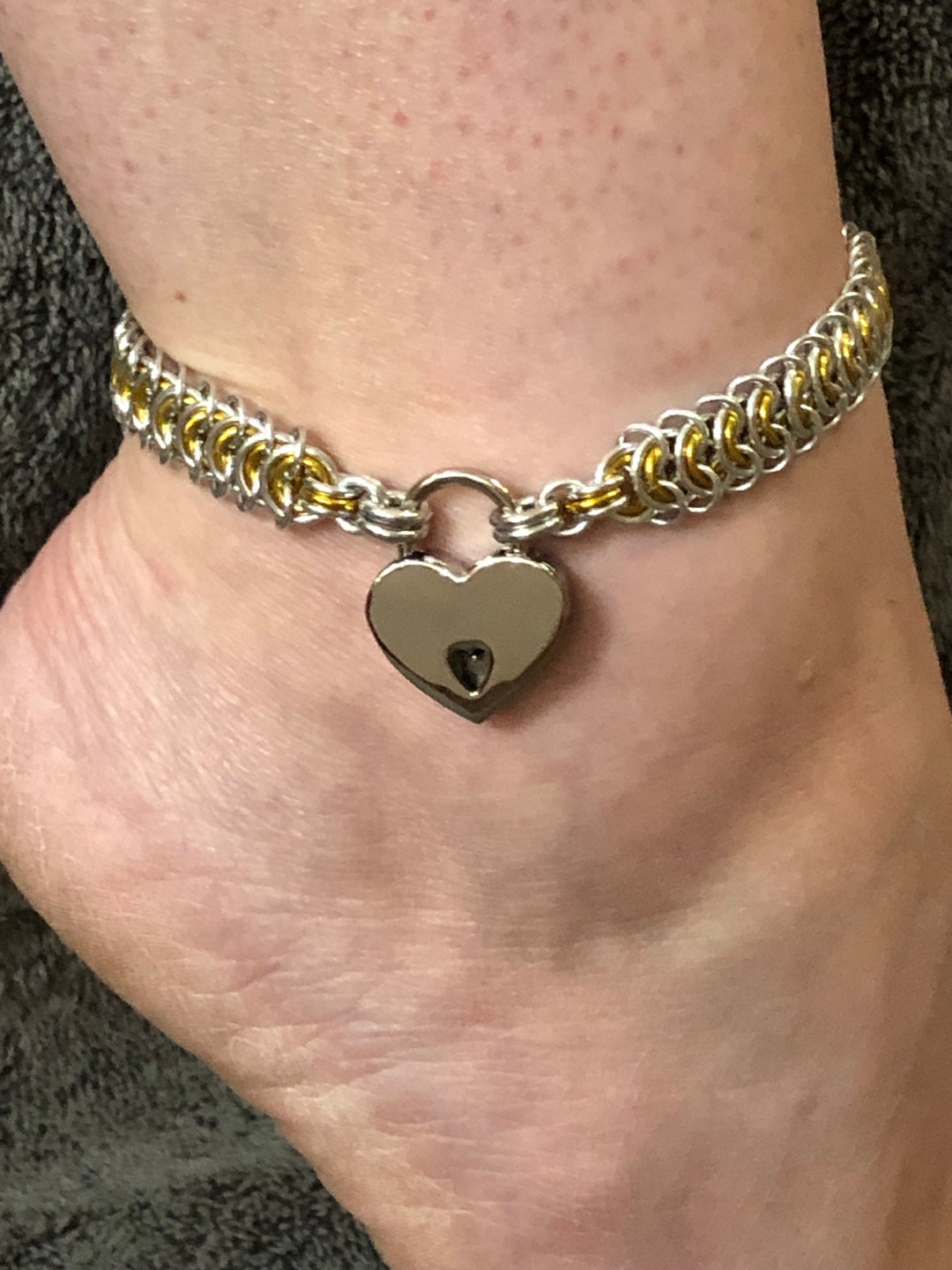 Stainless Steel Locking Anklet Vertebrae Style in Multiple Colors ...