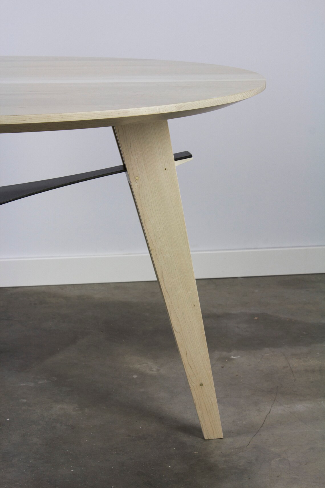 Catenary Round Dining Table | Etsy