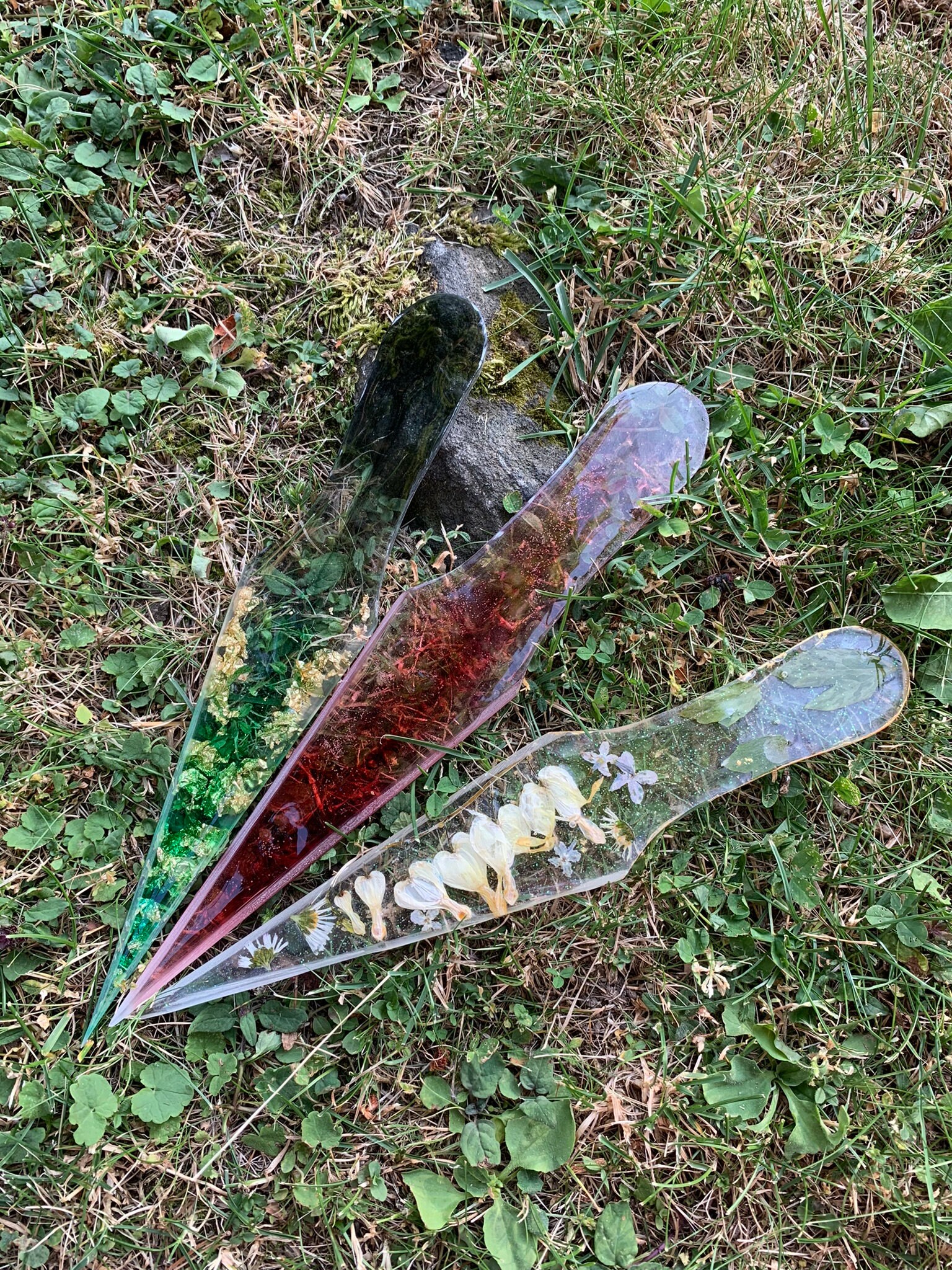 Fantasy Throwing Knives Dagger Fairy Flower Cursed Fire Blood Weapon ...