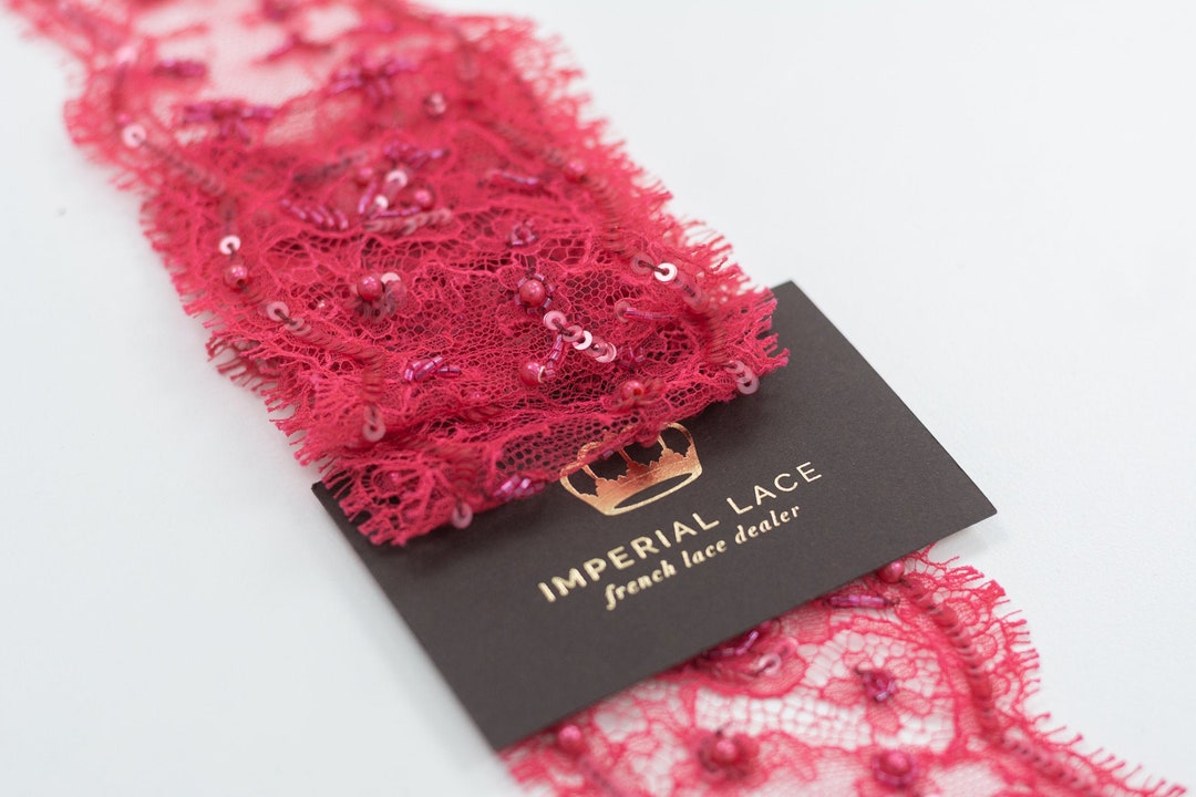 Recorte de encaje rojo, encaje Chantilly, encaje francés, encaje de ...