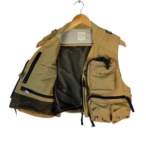 River Guide Vest Tactical Multi Pocket Hunting Fishing Gear Brown ...