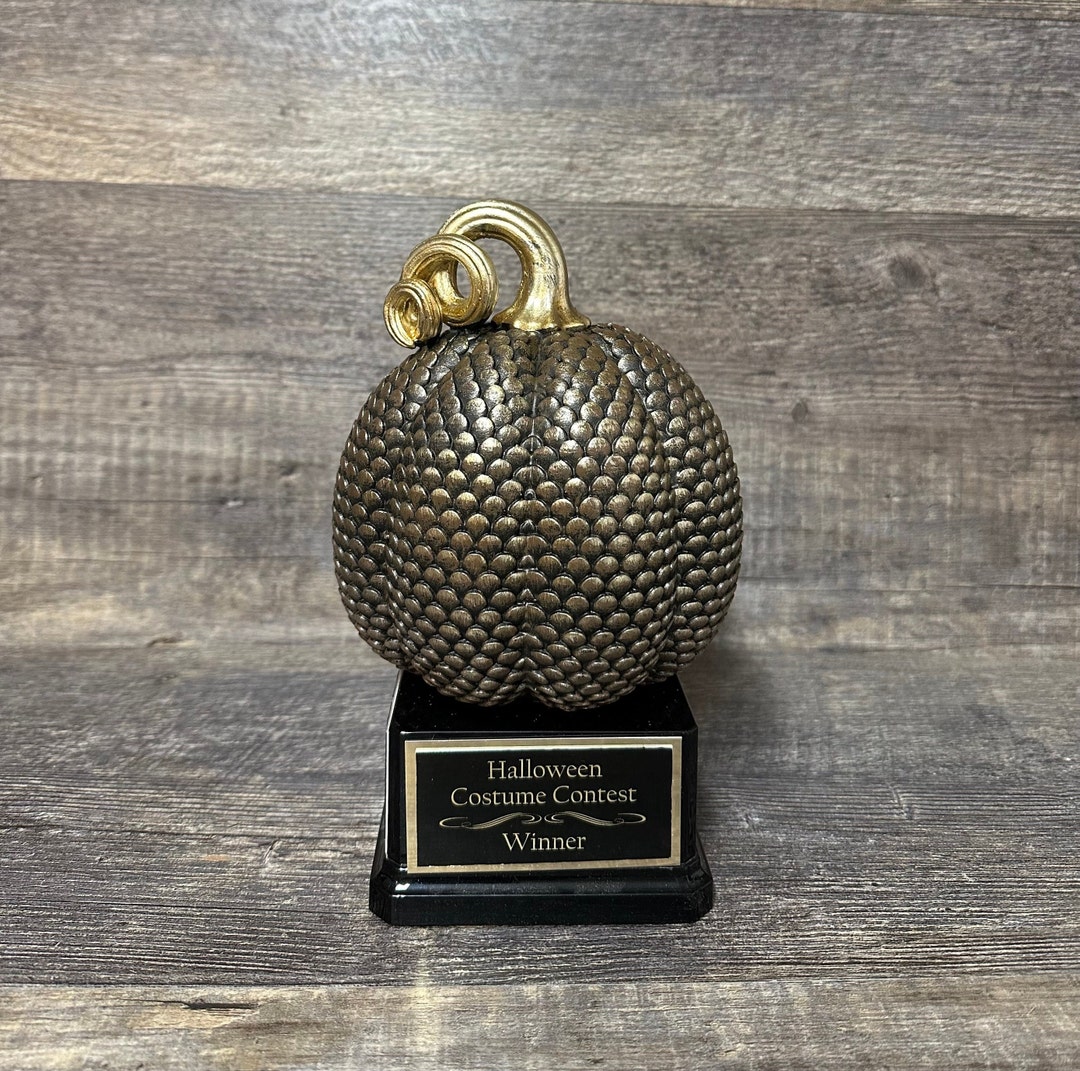 Halloween Trophy Snake Skin Reptile Pumpkin Carving Contest Jack O ...