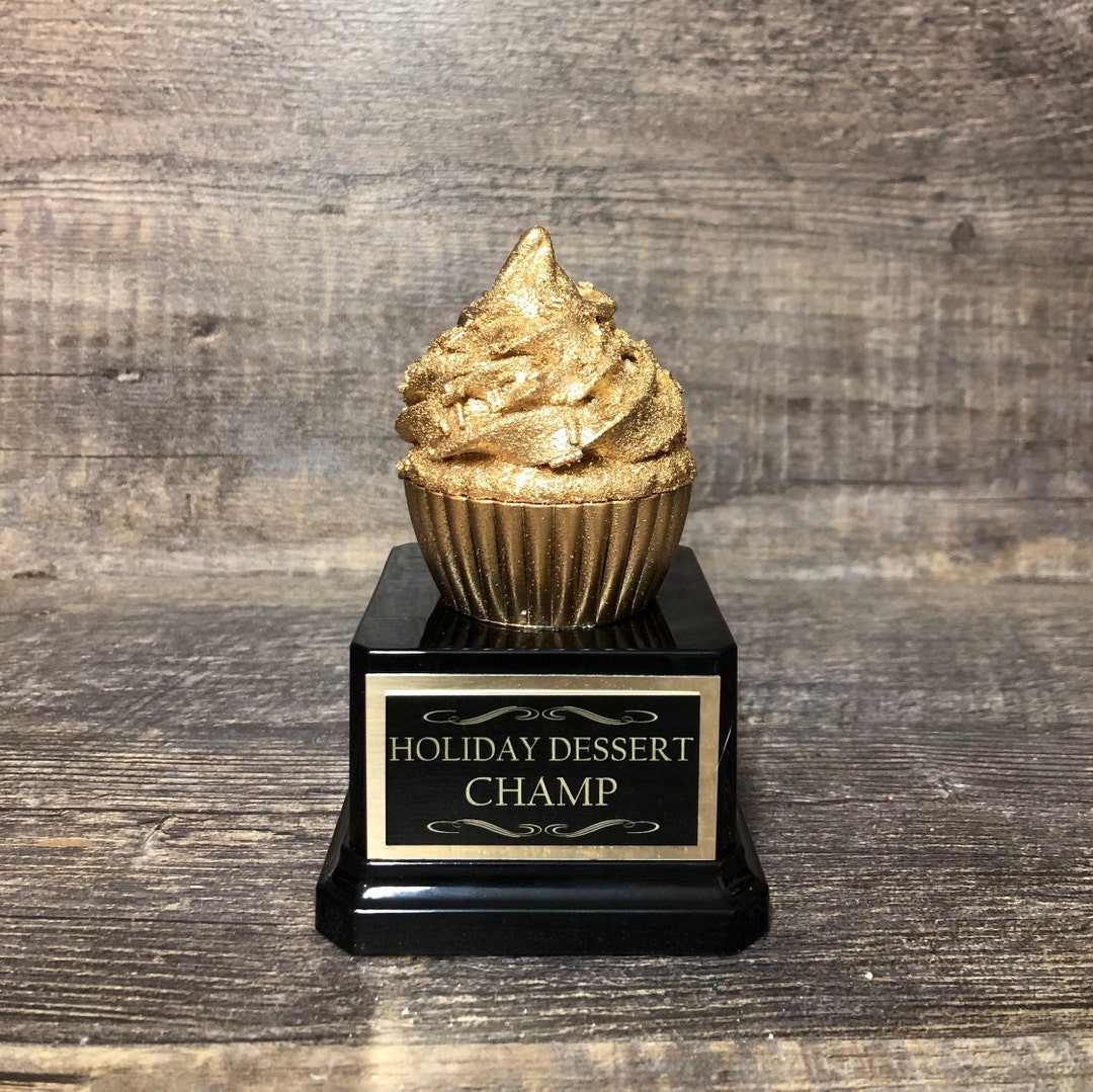 Golden Cupcake Trophy Bake off Trophy Baking Competition Trophy ...