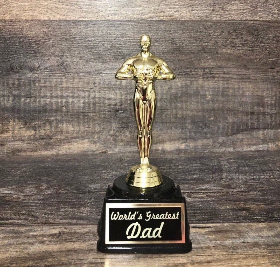World's Greatest Dad Best Dad Personalized Father's Day Gift Trophy ...