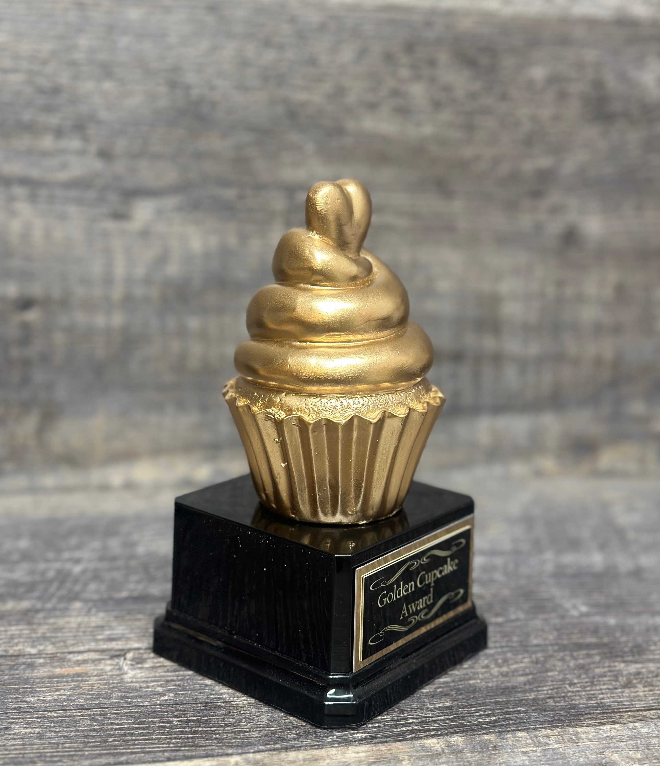 Golden Cupcake Trophy Bake off Trophy Baking Competition Trophy ...