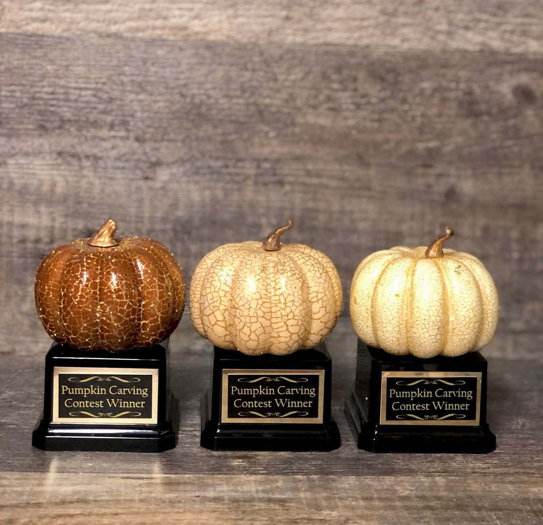 Halloween Trophy Trophies Set of 3 Mini Crackle Glitter Pumpkins ...