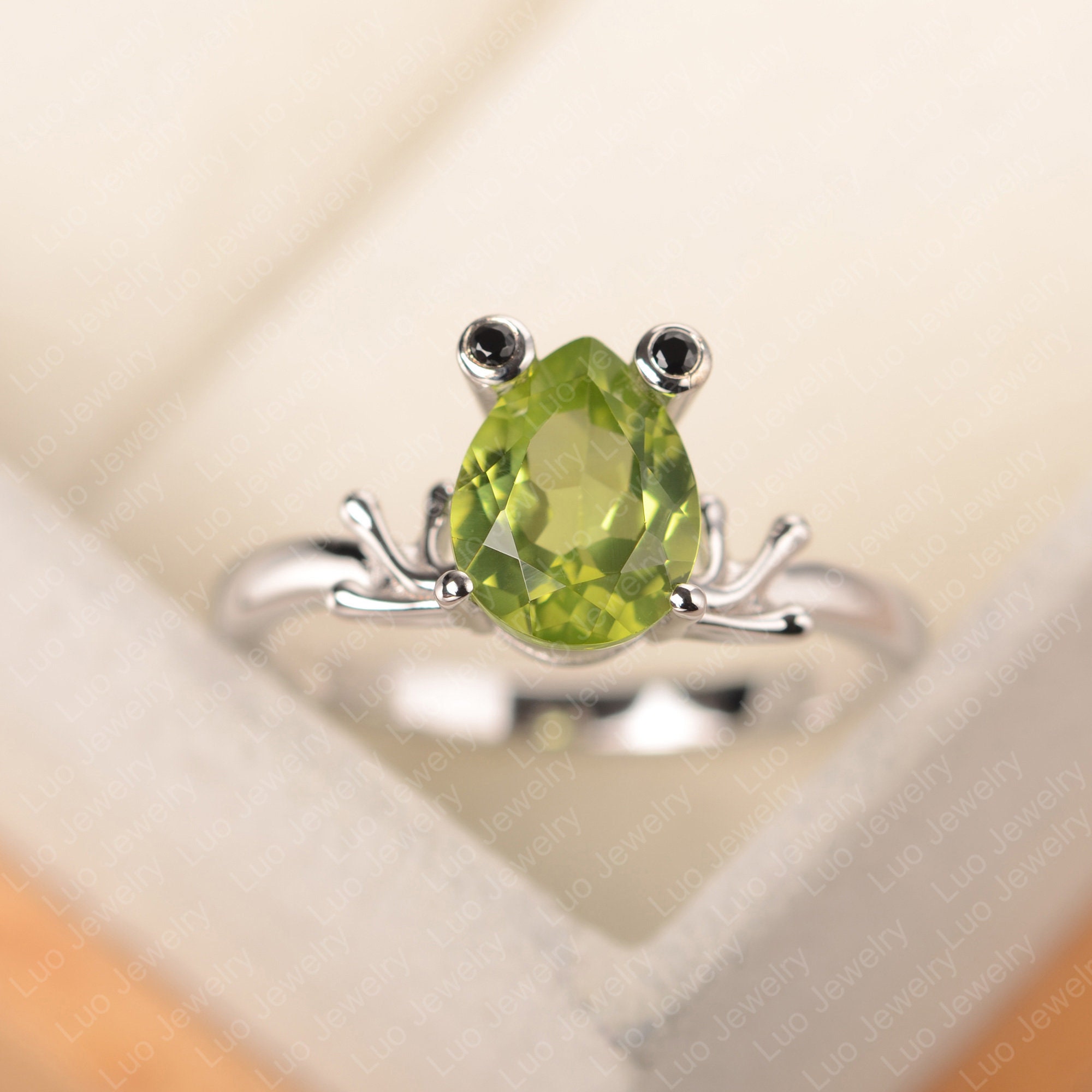 Frog Wedding Ring Pear Shaped Peridot Promise Ring August - Etsy