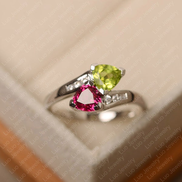 Ruby Peridot Ring - Etsy